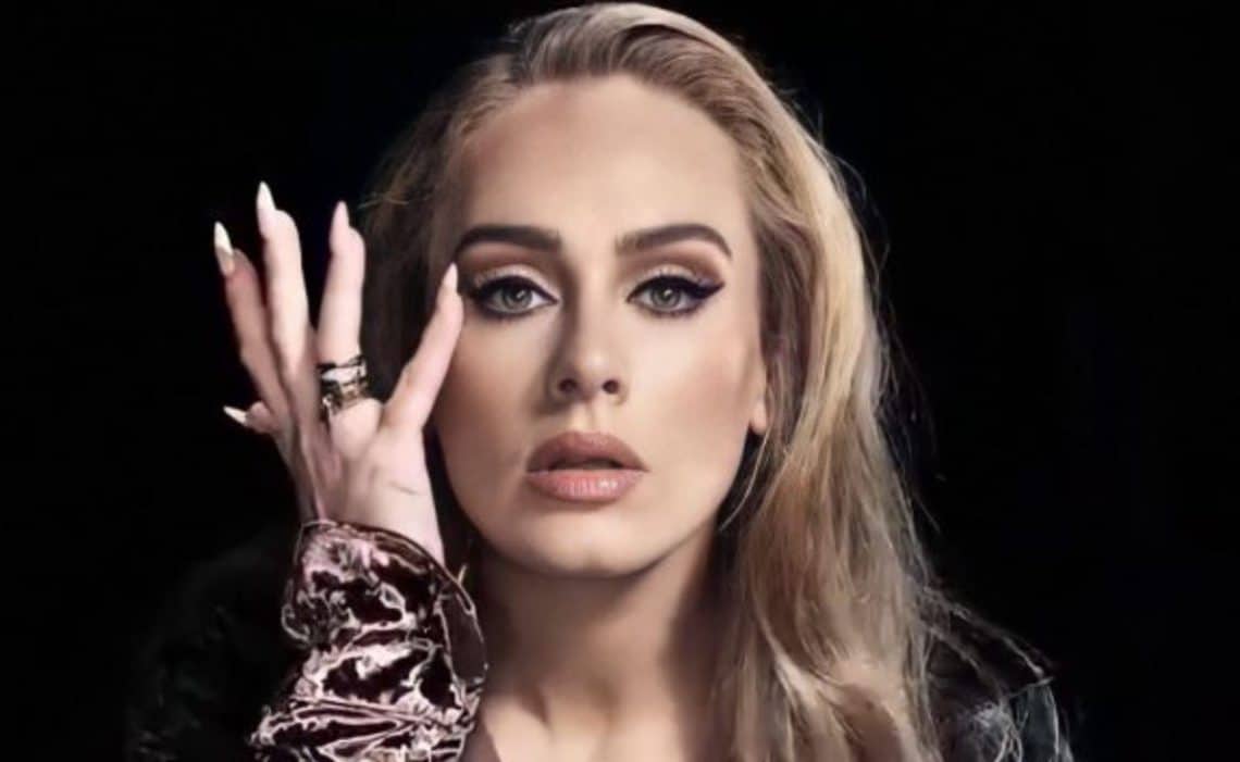 Adele Vince: Ecco Le Cantanti Donne Che Hanno Venduto Più Album In Gran ...